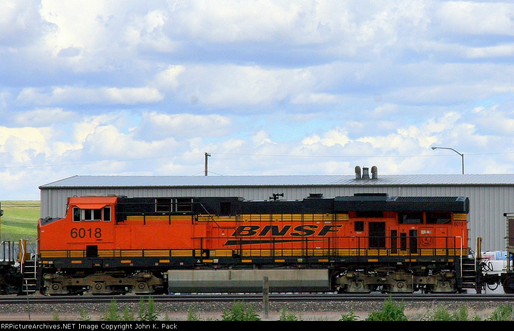 BNSF 6018